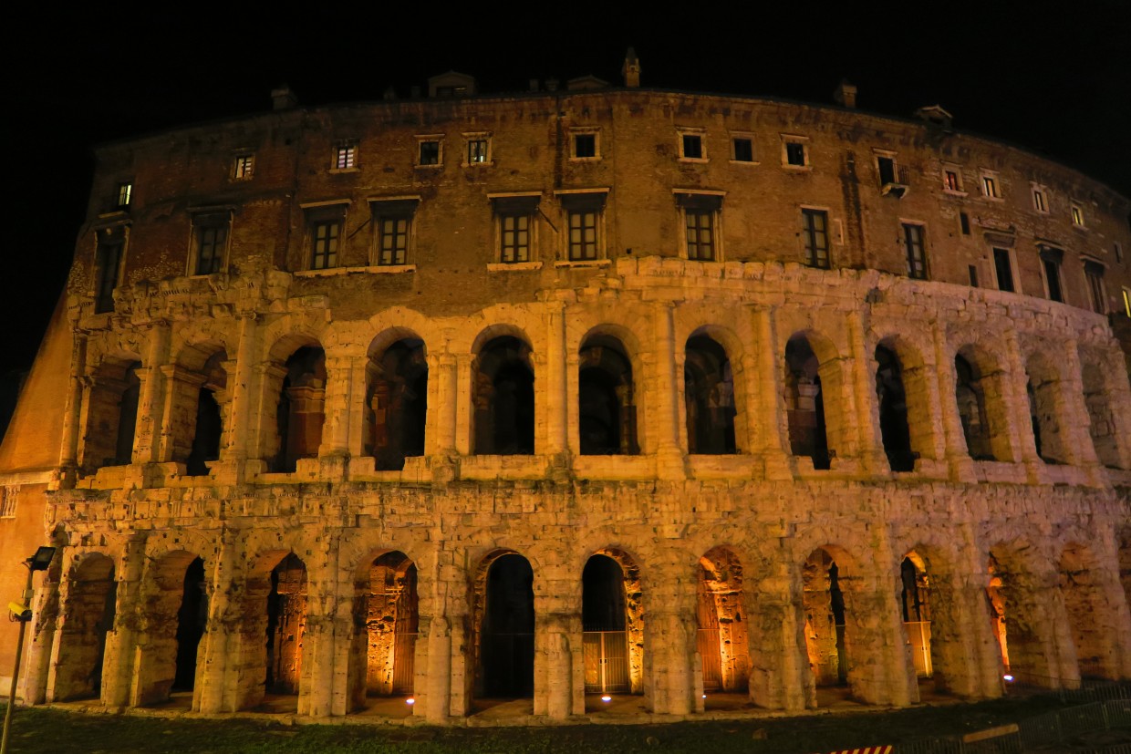 Teatro Marcello: il Teatro Marcello: il