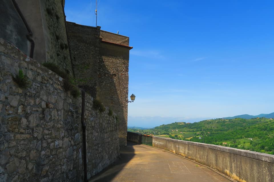 Frasso Sabino, un favoloso borgo laziale quasi sconosciuto - MondoVagando