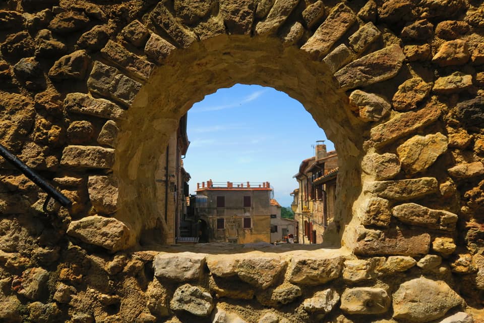 Frasso Sabino, un favoloso borgo laziale quasi sconosciuto - MondoVagando