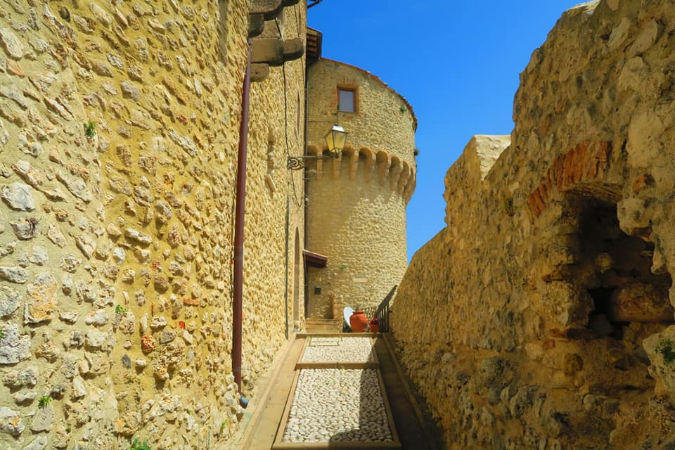 Frasso Sabino, un favoloso borgo laziale quasi sconosciuto - MondoVagando