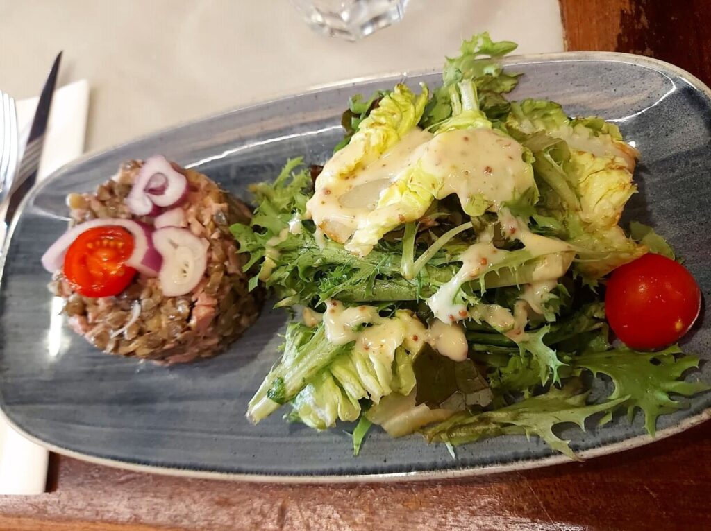 Fiston: mangiare a Lione in una tipica Bouchon Lyonnais - MondoVagando