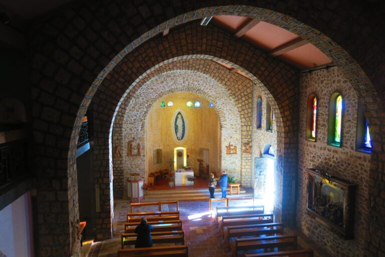 Cosa vedere a Greccio, il borgo in cui San Francesco inventò il presepe ...