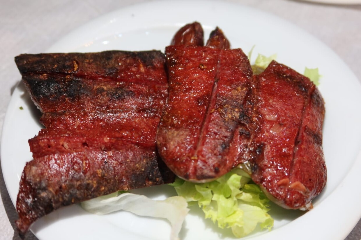 Zgara AlPazar: ristorante nel mercato I Pazari Ri di Tirana - MondoVagando